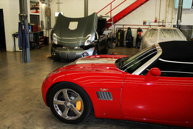 SOLBRA V8 Solstice Photo Gallery